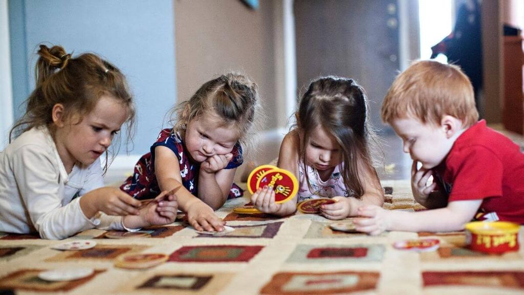 What is Parallel Play? | Peanut